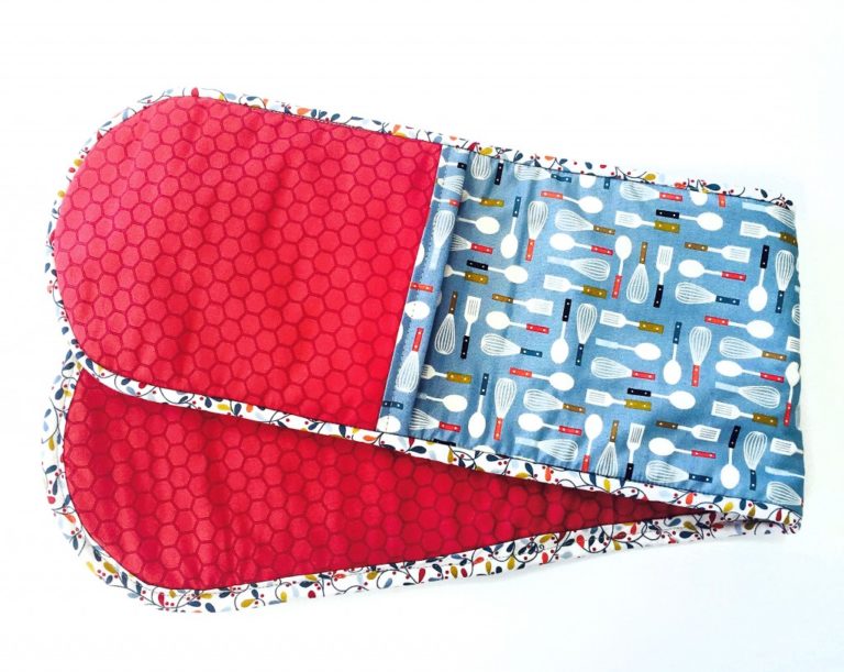 15 Fun Oven Mitt DIYs That You'll Actually Want To Try