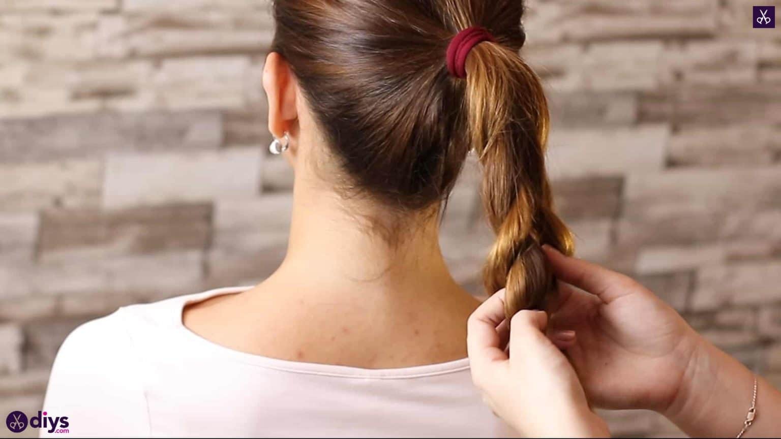 3 Easy Ponytail Hairstyles for Everyday Wear - Video Tutorial